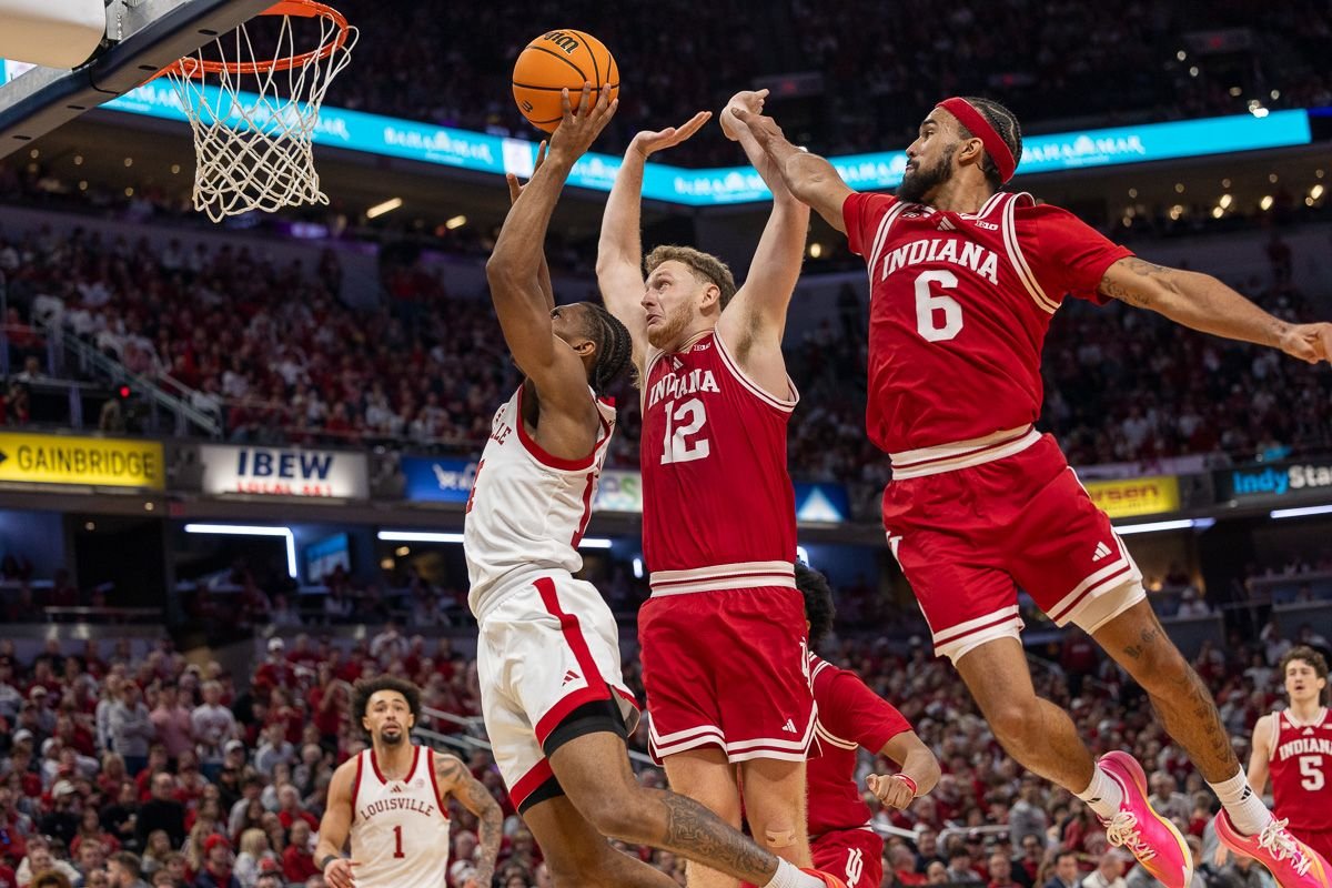 Louisville out-toughs Indiana in physical challenge - CardGame